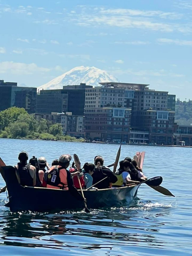 Living history: The Muckleshoot Tribe, canoes and the Salish Sea ...